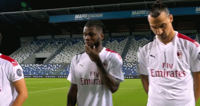 ibrahimovic table gif