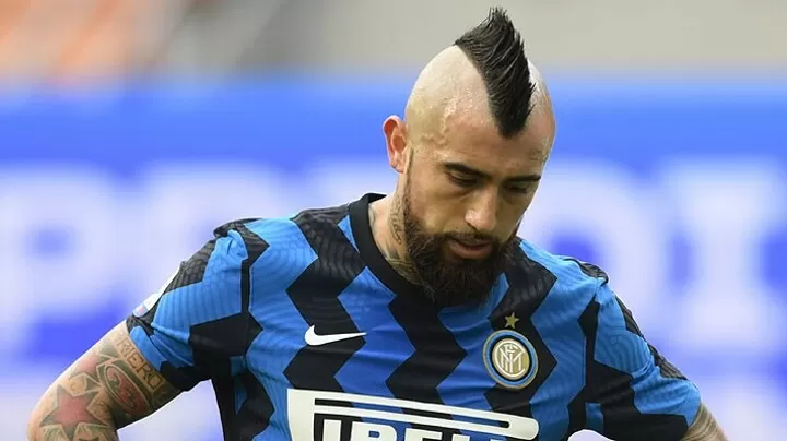 arturo vidal without mohawk