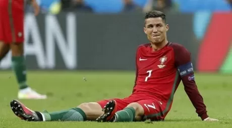 Sad Football Player Moments