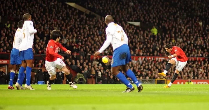 ronaldo free kick technique