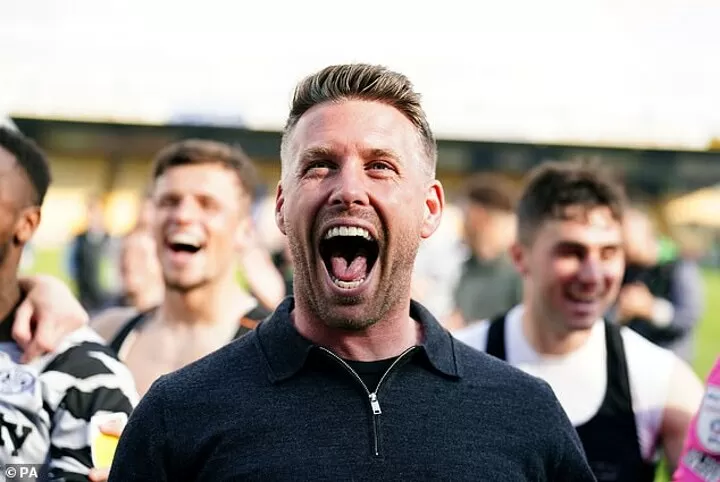 edwards forest green