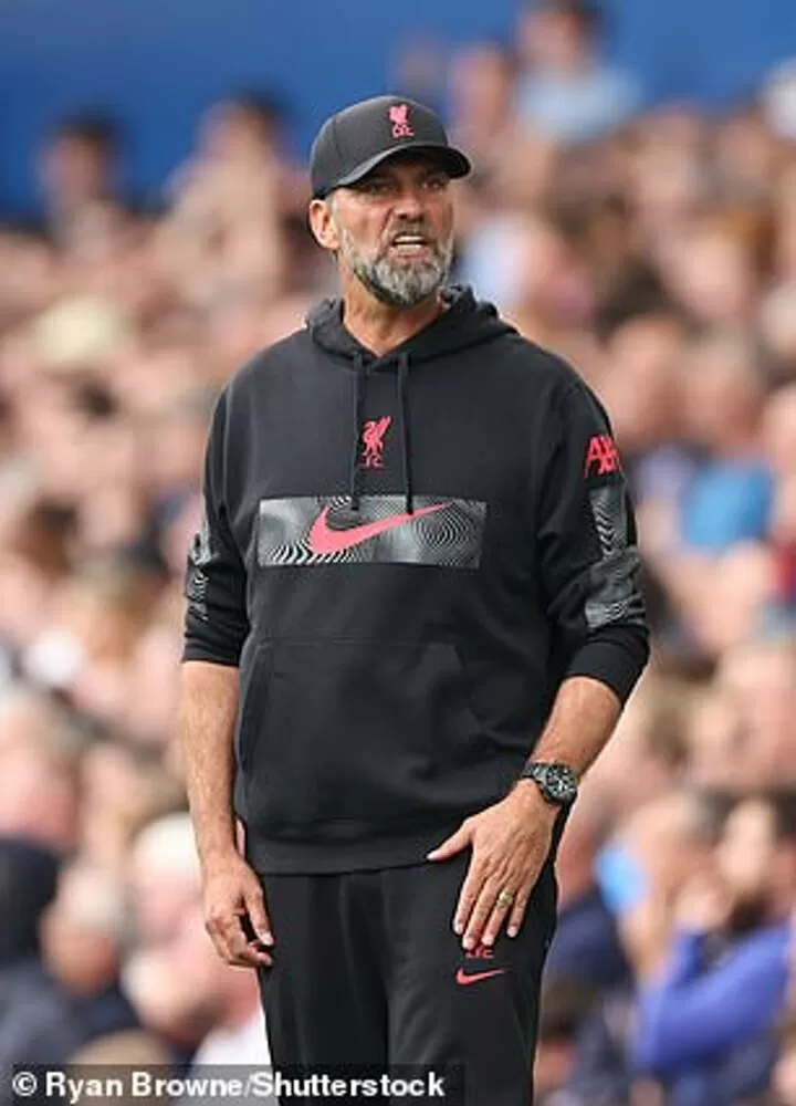 Liverpool captain Jordan Henderson ‘out for three weeks after suffering ...