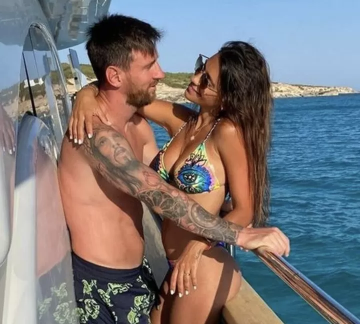 does messi have tattoos