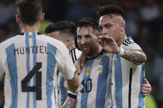Inter Miami hopeful of convincing Messi and Busquets to join them — All ...