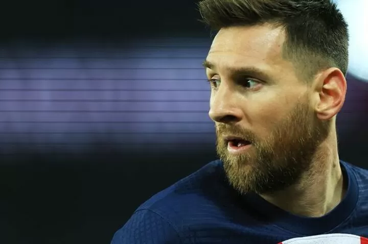 Lionel Messi Side Face