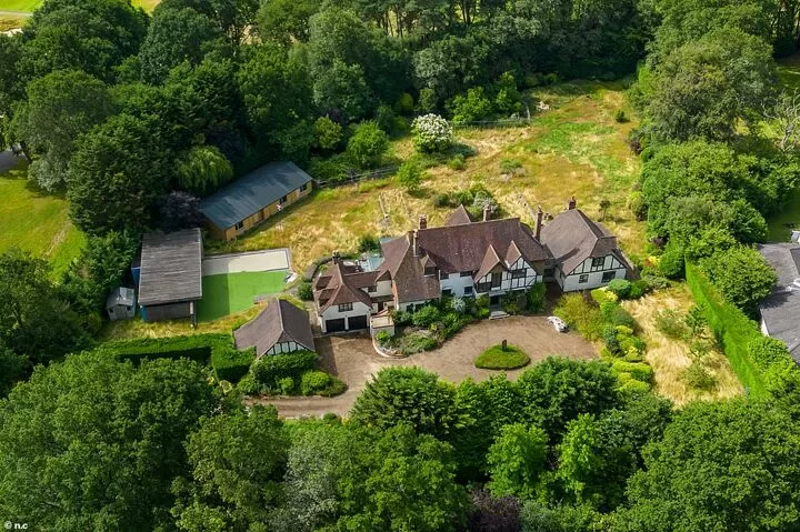 First pictures of the $6.5million mansion that Harry Kane is revamping ...