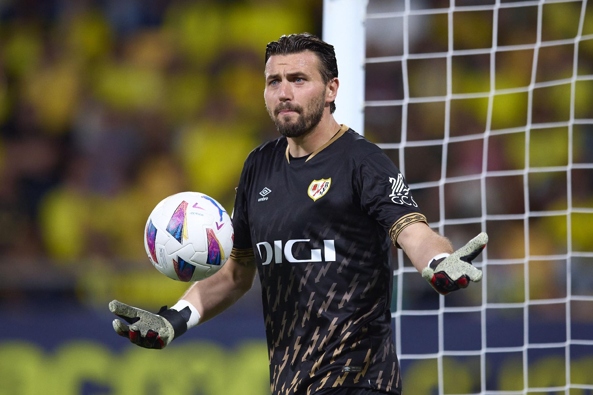 Barcelona tracking Rayo Vallecano star as free transfer option — All ...