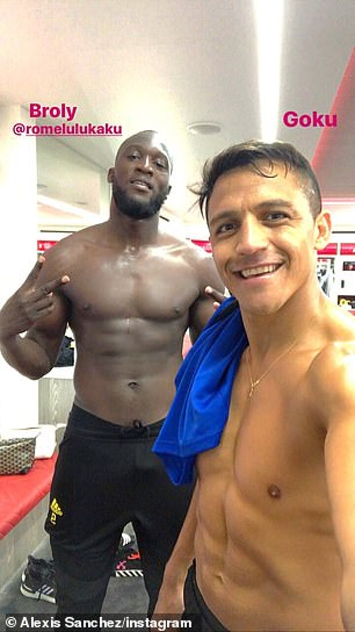 Alexis Sanchez Six Pack
