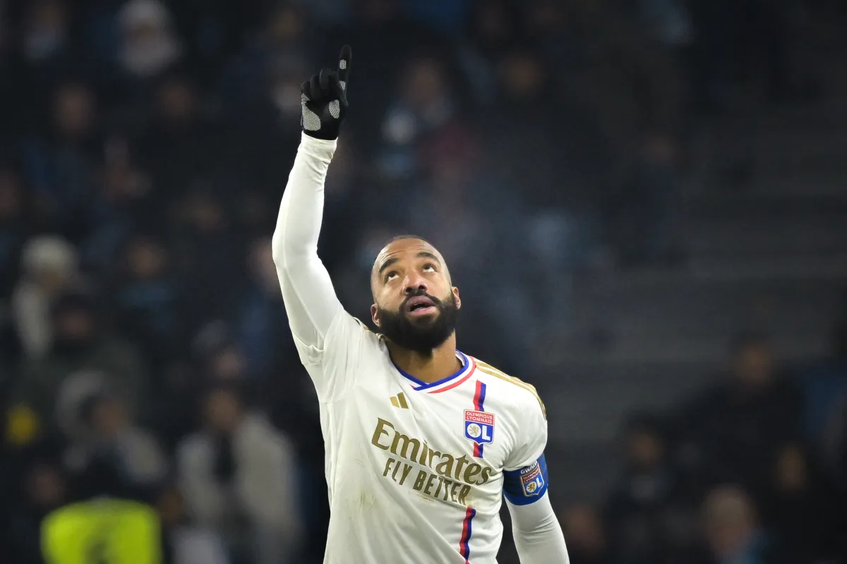 alexandre lacazette