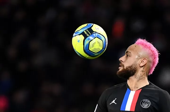 neymar dribbles completed