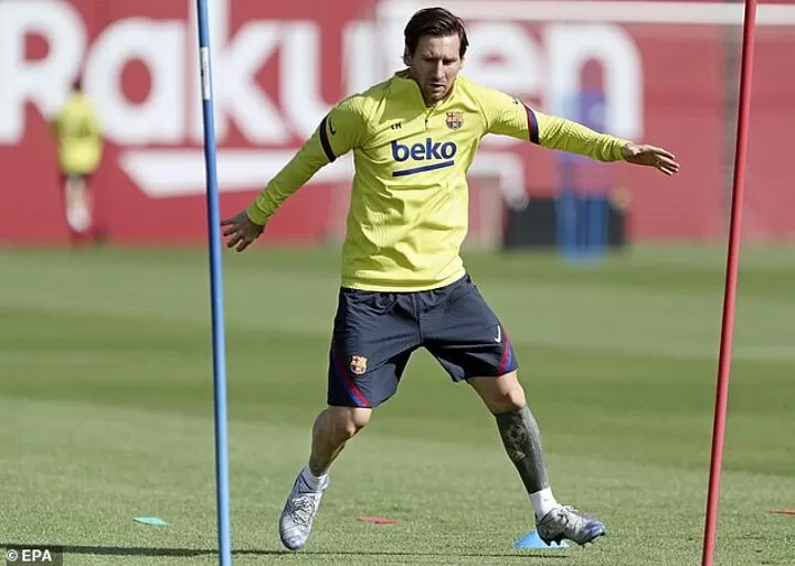 messi dribbling exercise