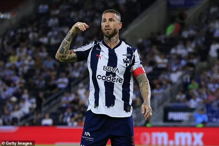 sergio ramos singing